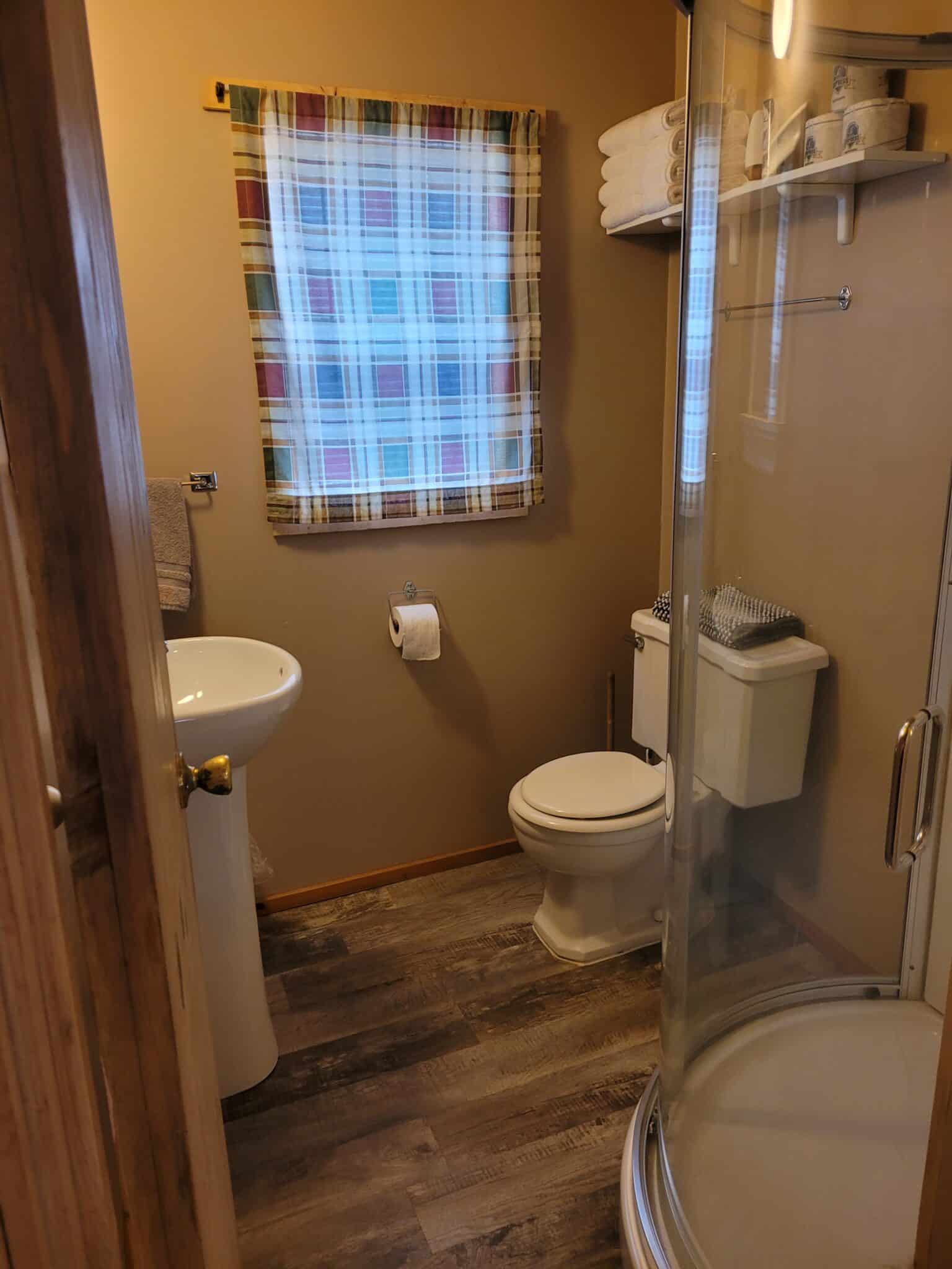 Great Escape Bar & Grill Phelps, WI | Food | Cabin Rentals